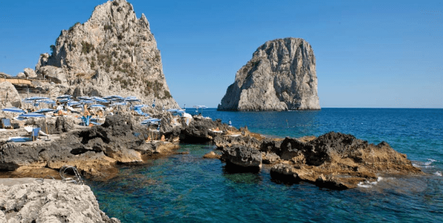 Where to Swim – The Beaches of Capri – POSITANO